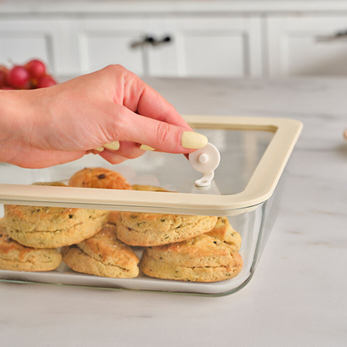 Karaca Luna Cam Saklama Kabı Krem 2600 ml Cookplus.com - Harikalar Mutfağı